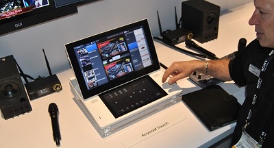 Мобильная видео студия Sony Anycast Touch